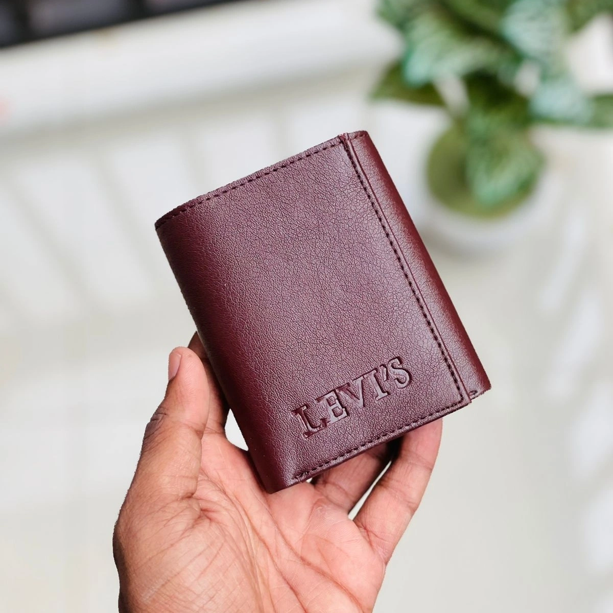 Lavi's Genuine Leather Premium Wallet With Box Packing