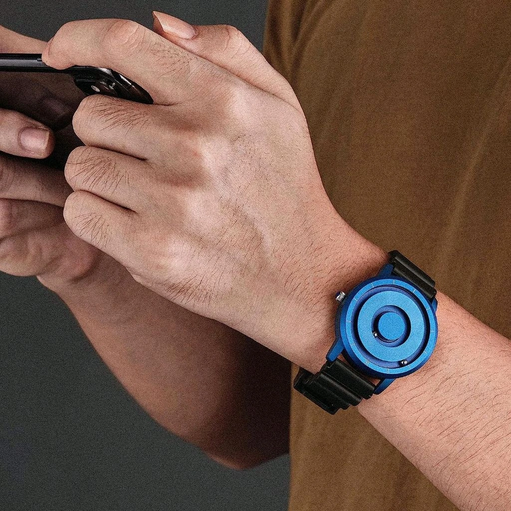 Original Magneto Jupiter Mens Watch Magnetic Balls Minimalist Dress ...