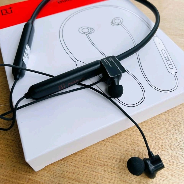 Premium Bluetooth Truly Wireless In Ear Neckband With Mic