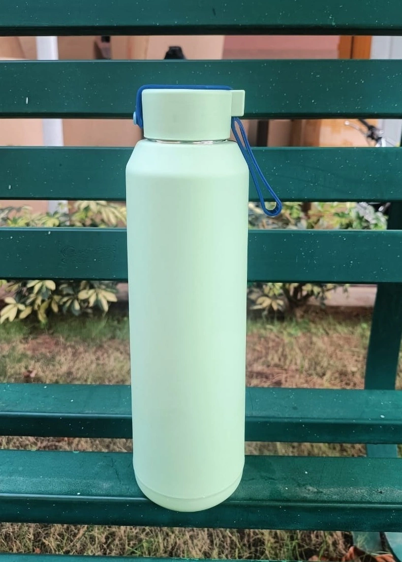 700ml PU Bottle Laser Engraving