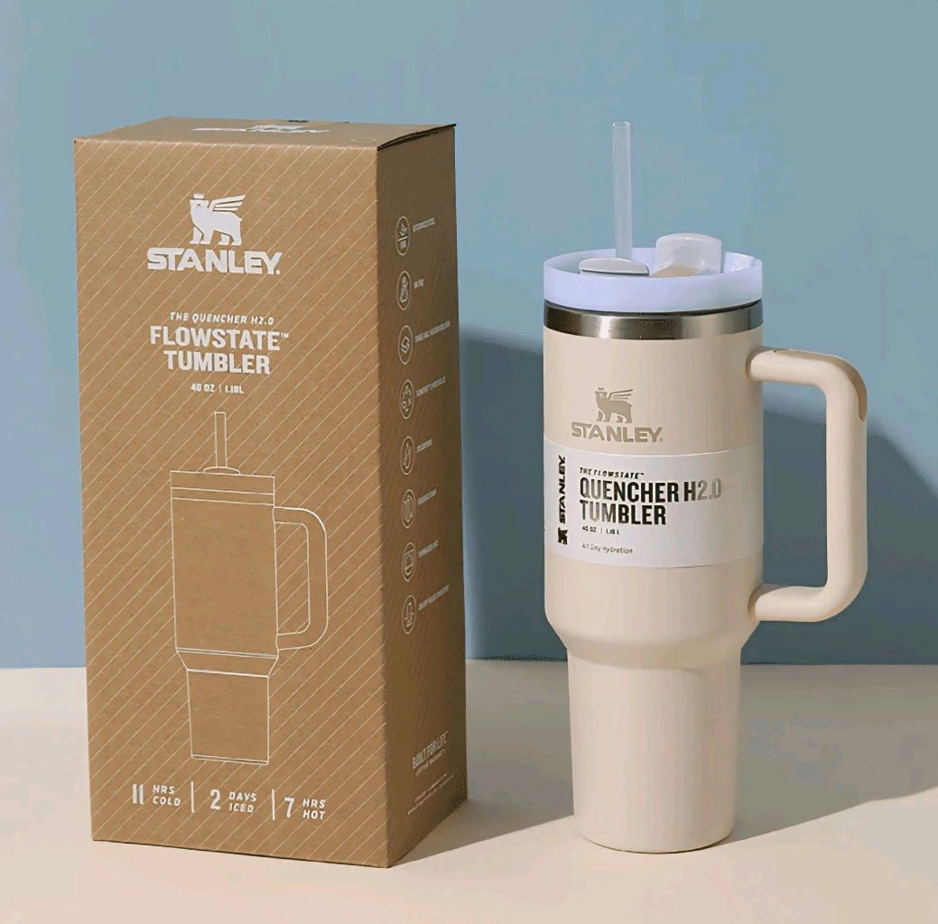 Stanley Quencher H2.0 | 1.18L | Insulated Tumbler (Cream)