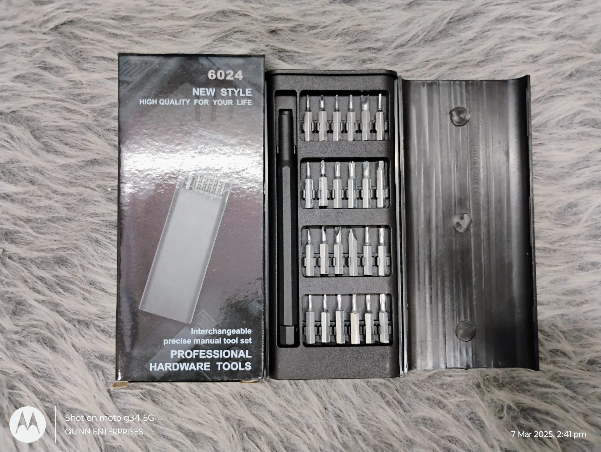 24 in 1 Mini Screwdriver Set with Case, Small Screwdriver Set of ...