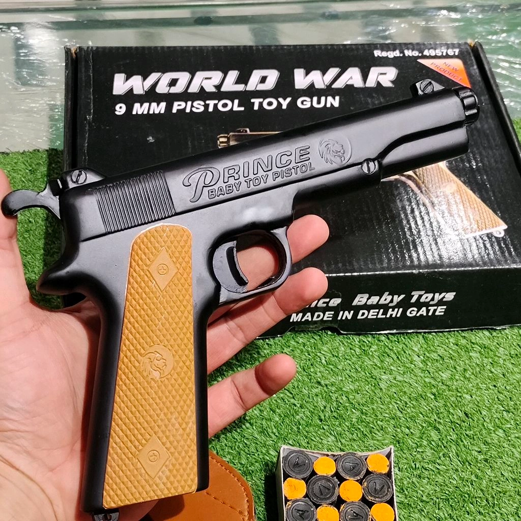 BLACK WORLD WAR 9 MM TOY GUN ( 1 BOX CORK+1 COVER FREE)