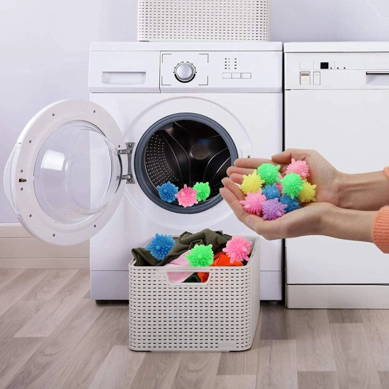 Pack Of 10 Washing Machine Laundry Balls