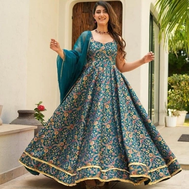 Azorte fashion Online