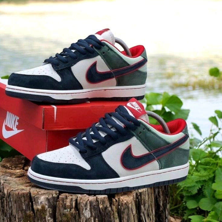 *NIKE SB DUNK LOW x OTOMO KATSUHIRO COFFEE*