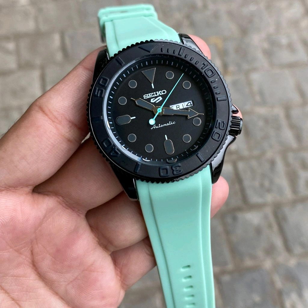 Analog High Quality Quartz Movement Watch Collection With High Quality ...