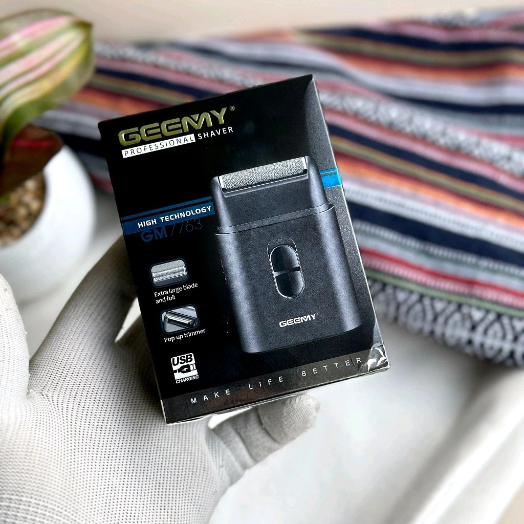 Geemy Professional hair trimmer clipper saver men women rechargeable ...