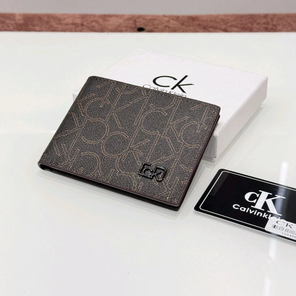New Top Notch Quality Wallet With Brand Box, Card