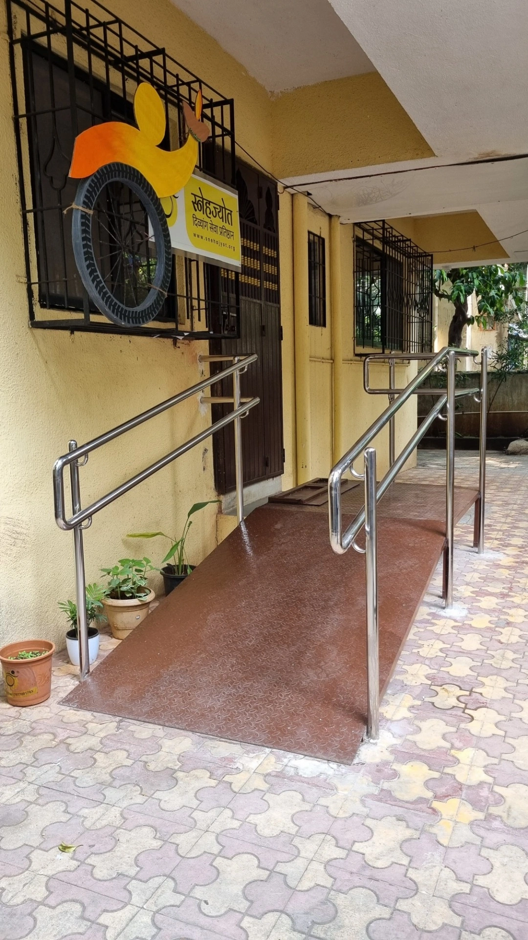 custom modular wheelchair ramps for homes India
